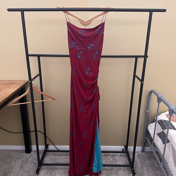 Masha and Jlynn | Dresses | Masha And Jlynn Layered Glitter Floral Gown ...